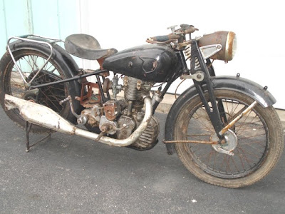 Belinfante-Indian-motorcycles: German WW2 bikes NSU , BMW, Triumph, Zundapp